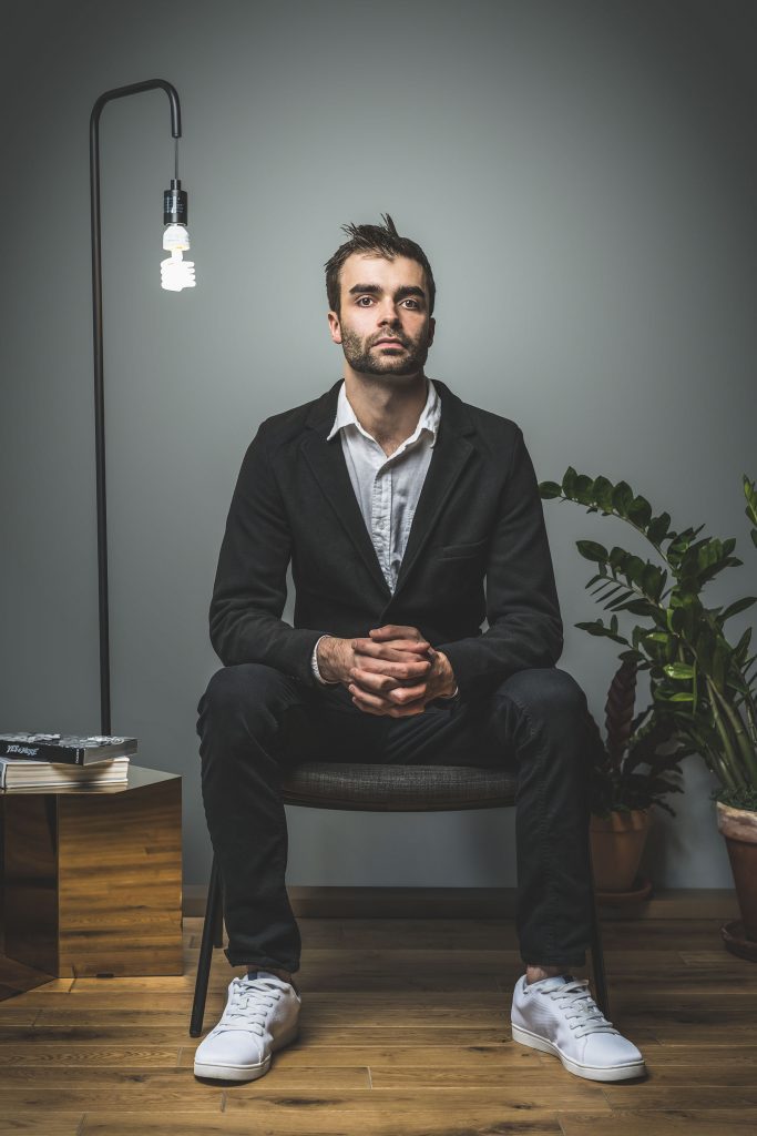 CodyCastigliaWEB - Roman Rivera